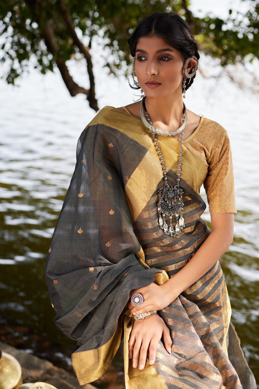 Water of Reverence – Sarees Inspired by Sacred Rivers | Sutrakari – SUTRAKARI HANDLOOMS PRIVATE ...